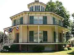 Octagon House